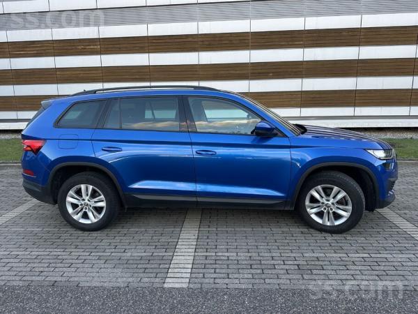Blue Skoda Kodiaq 2022 in Riga, with an engine capacity of 1.50 L and mileage of 77 thousand km for 23500 €, photo 6 on AUTOMOTO.COM.LV