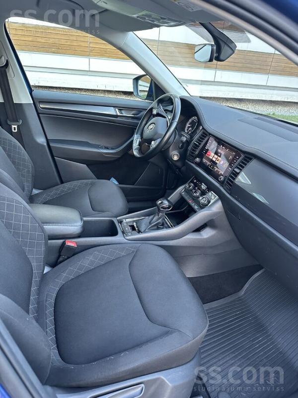 Blue Skoda Kodiaq 2022 in Riga, with an engine capacity of 1.50 L and mileage of 77 thousand km for 23500 €, photo 7 on AUTOMOTO.COM.LV