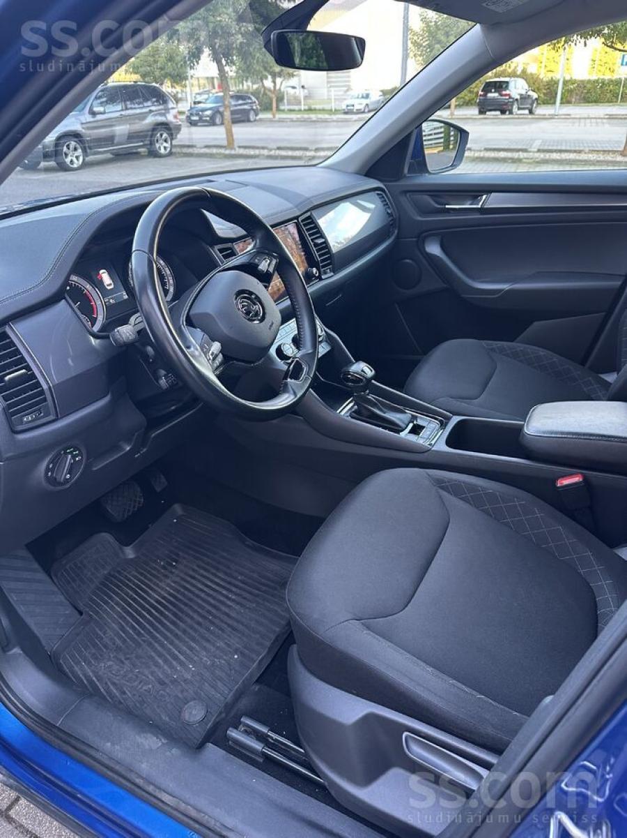 Blue Skoda Kodiaq 2022 in Riga, with an engine capacity of 1.50 L and mileage of 77 thousand km for 23500 €, photo 9 on AUTOMOTO.COM.LV