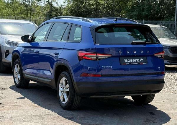 Skoda Kodiaq 2022 Viļņa vietnē Zils Skoda Kodiaq 2022 Viļņa, ar dzinēja tilpumu 1.97 L un nobraukumu 151 tūkst. km par 18990 €, foto 8 vietnē AUTOMOTO.COM.LV