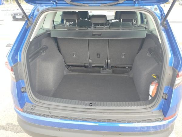 Blue Skoda Kodiaq 2022 in Riga, with an engine capacity of 1.50 L and mileage of 32 thousand km for 23300 €, photo 7 on AUTOMOTO.COM.LV