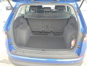 Zils Skoda Kodiaq 2022 Rīga, ar dzinēja tilpumu 1.50 L un nobraukumu 32 tūkst. km par 23300 €, foto 7 vietnē AUTOMOTO.COM.LV