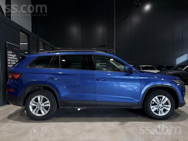 Zils Skoda Kodiaq 2022 Rīga, ar dzinēja tilpumu 1.50 L un nobraukumu 77 tūkst. km par 22990 €, foto 3 vietnē AUTOMOTO.COM.LV