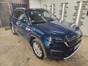 Blue Skoda Kodiaq 2022 in Jekabpils, with an engine capacity of 2.00 L and mileage of 166 thousand km for 26999 €, photo 4 on AUTOMOTO.COM.LV
