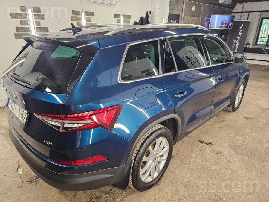 Blue Skoda Kodiaq 2022 in Jekabpils, with an engine capacity of 2.00 L and mileage of 166 thousand km for 26999 €, photo 7 on AUTOMOTO.COM.LV