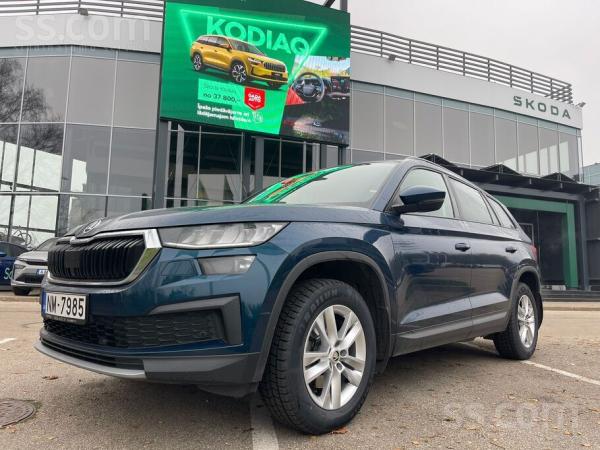 Zils Skoda Kodiaq 2023 Rīga, ar dzinēja tilpumu 1.50 L un nobraukumu 78 tūkst. km par 24500 €, foto 3 vietnē AUTOMOTO.COM.LV