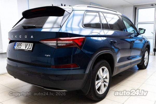 Blue Skoda Kodiaq 2023 in Johvi, with an engine capacity of 2.00 L and mileage of 49 thousand km for 31990 €, photo 4 on AUTOMOTO.COM.LV