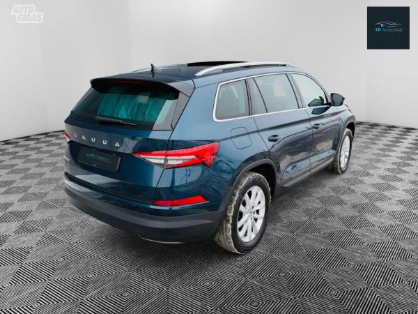 Blue Skoda Kodiaq 2023 in Kaunas, with an engine capacity of 2.00 L and mileage of 167 thousand km for 25499 €, photo 5 on AUTOMOTO.COM.LV
