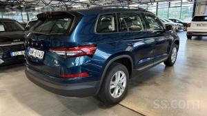 Zils Skoda Kodiaq 2023 Rīga, ar dzinēja tilpumu 2.00 L un nobraukumu 62 tūkst. km par 27900 €, foto 5 vietnē AUTOMOTO.COM.LV