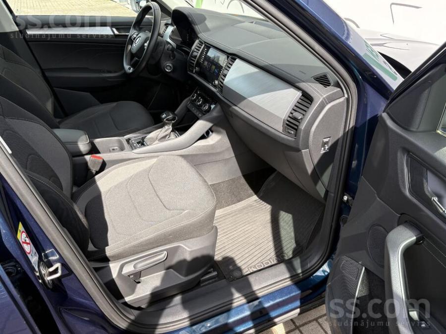 Синий Шкода Kodiaq 2023 в Рига, объемом двигателя 2.00 л и пробегом 184 тыс. км за 23500 €, фото 11 на AUTOMOTO.COM.LV