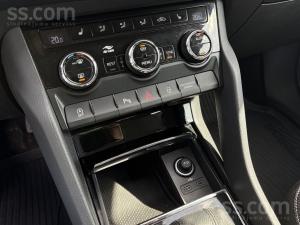 Синий Шкода Kodiaq 2023 в Рига, объемом двигателя 2.00 л и пробегом 184 тыс. км за 23500 €, фото 32 на AUTOMOTO.COM.LV