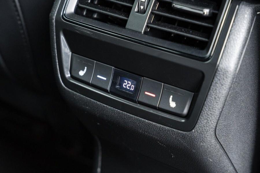 Zils Skoda Kodiaq 2023 Mārupe, ar dzinēja tilpumu 2.00 L un nobraukumu 131 tūkst. km par 31650 €, foto 32 vietnē AUTOMOTO.COM.LV