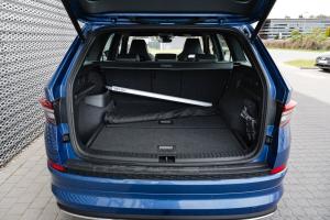 Zils Skoda Kodiaq 2023 Mārupe, ar dzinēja tilpumu 2.00 L un nobraukumu 131 tūkst. km par 31650 €, foto 34 vietnē AUTOMOTO.COM.LV