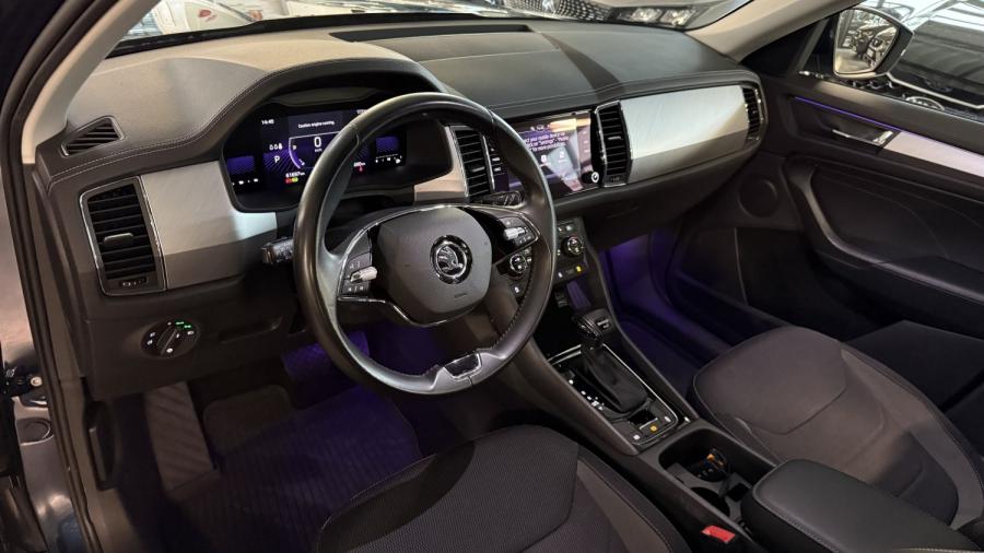 Blue Skoda Kodiaq 2023 in Riga, with an engine capacity of 2.00 L and mileage of 62 thousand km for 2790000 €, photo 11 on AUTOMOTO.COM.LV