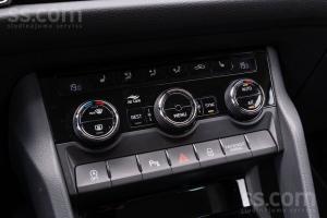 Синий Шкода Kodiaq 2023 в Рига, объемом двигателя 2.00 л и пробегом 128 тыс. км за 28500 €, фото 17 на AUTOMOTO.COM.LV