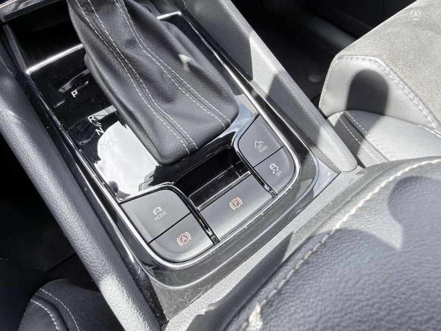 Blue Skoda Kodiaq 2023 in Vilnius, with an engine capacity of 1.97 L and mileage of 121 thousand km for 28800 €, photo 16 on AUTOMOTO.COM.LV