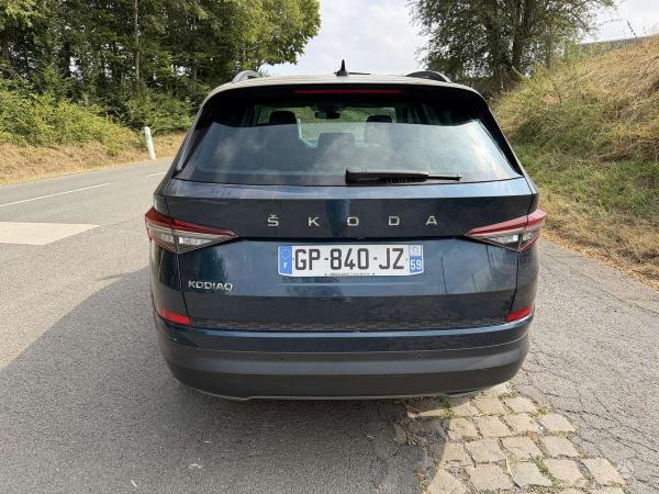 Blue Skoda Kodiaq 2023 in Taurage, with an engine capacity of 2.00 L and mileage of 317 thousand km for 17900 €, photo 5 on AUTOMOTO.COM.LV