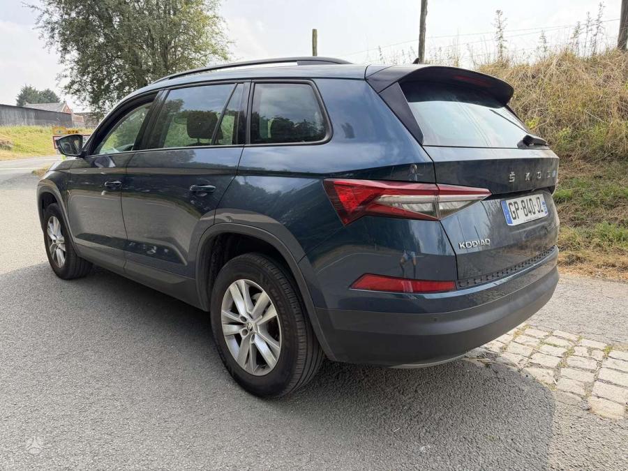 Blue Skoda Kodiaq 2023 in Taurage, with an engine capacity of 2.00 L and mileage of 317 thousand km for 17900 €, photo 7 on AUTOMOTO.COM.LV