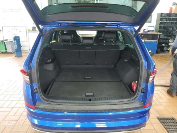 Zils Skoda Kodiaq 2023 Viļņa, ar dzinēja tilpumu 1.97 L un nobraukumu 216 tūkst. km par 25400 €, foto 8 vietnē AUTOMOTO.COM.LV