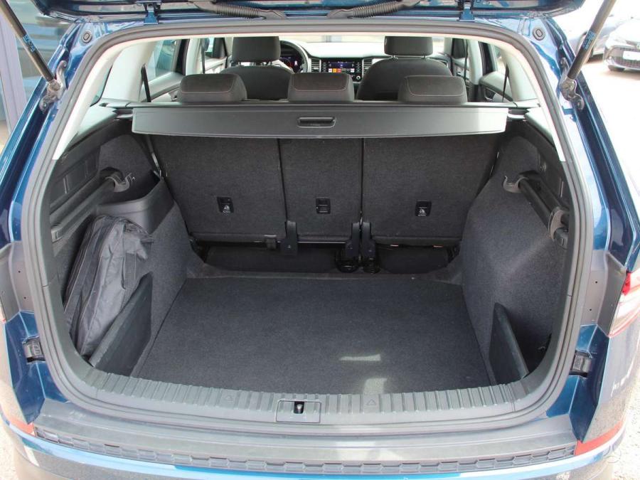 Zils Skoda Kodiaq 2023 Viļņa, ar dzinēja tilpumu 1.50 L un nobraukumu 102 tūkst. km par 26950 €, foto 19 vietnē AUTOMOTO.COM.LV