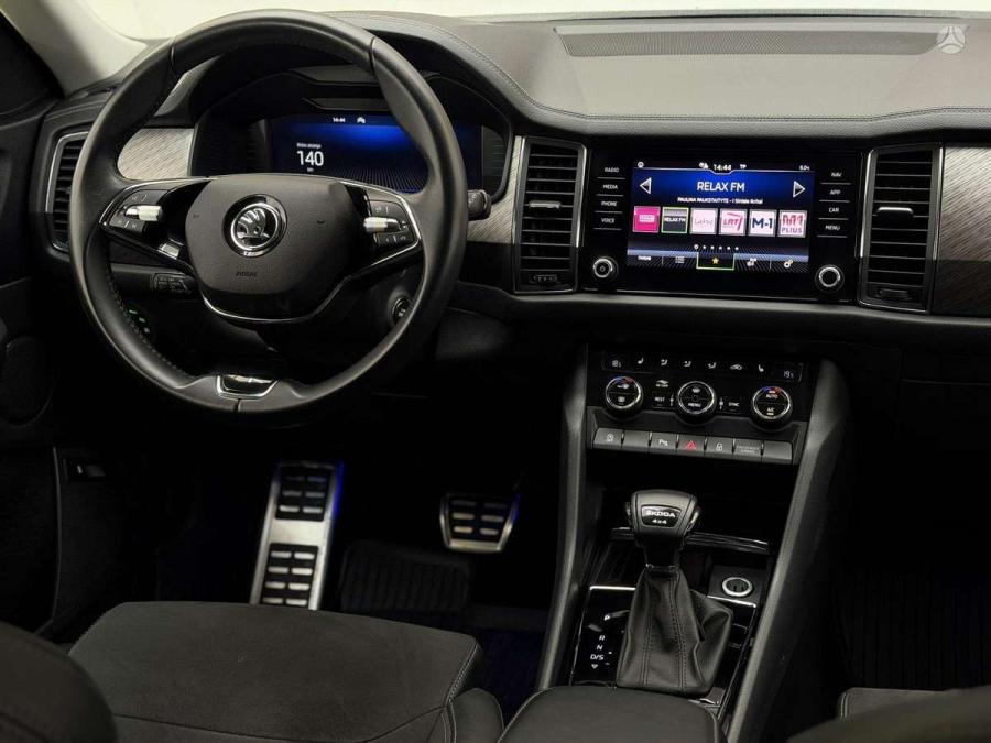 Blue Skoda Kodiaq 2023 in Vilnius, with an engine capacity of 1.98 L and mileage of 95 thousand km for 34700 €, photo 17 on AUTOMOTO.COM.LV