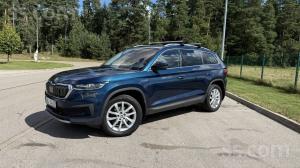 Синий Шкода Kodiaq 2023 в Рига, объемом двигателя 2.00 л и пробегом 79 тыс. км за 33800 €, фото 4 на AUTOMOTO.COM.LV