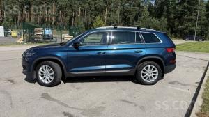 Синий Шкода Kodiaq 2023 в Рига, объемом двигателя 2.00 л и пробегом 79 тыс. км за 33800 €, фото 5 на AUTOMOTO.COM.LV