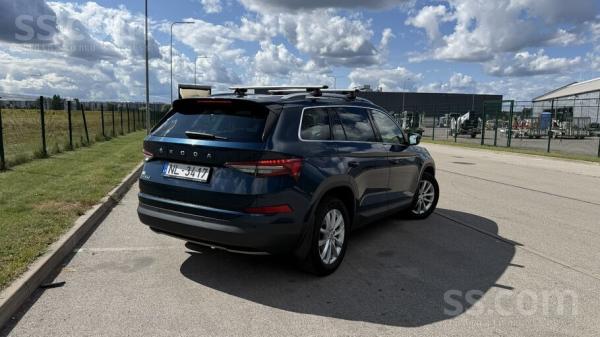 Blue Skoda Kodiaq 2023 in Riga, with an engine capacity of 2.00 L and mileage of 79 thousand km for 33800 €, photo 7 on AUTOMOTO.COM.LV