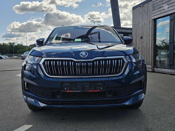 Zils Skoda Kodiaq 2023 Viļņa, ar dzinēja tilpumu 1.97 L un nobraukumu 199 tūkst. km par 26400 €, foto 3 vietnē AUTOMOTO.COM.LV
