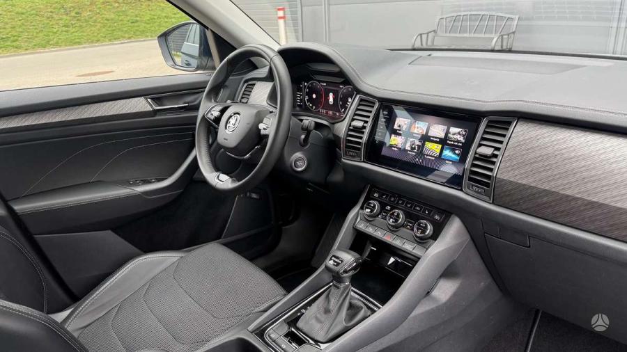 Zils Skoda Kodiaq 2023 Viļņa, ar dzinēja tilpumu 1.97 L un nobraukumu 189 tūkst. km par 25300 €, foto 24 vietnē AUTOMOTO.COM.LV