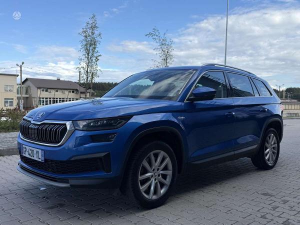 Blue Skoda Kodiaq 2023 in Vilnius, with an engine capacity of 2.00 L and mileage of 237 thousand km for 16700 €, photo 4 on AUTOMOTO.COM.LV