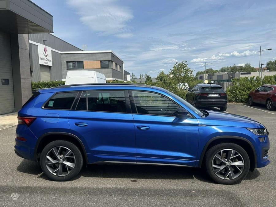 Zils Skoda Kodiaq 2023 Kauņa, ar dzinēja tilpumu 1.97 L un nobraukumu 385 tūkst. km par 18999 €, foto 12 vietnē AUTOMOTO.COM.LV