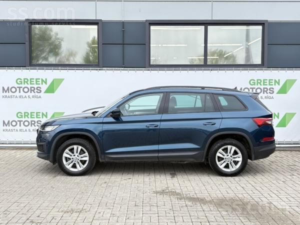 Zils Skoda Kodiaq 2023 Rīga, ar dzinēja tilpumu 2.00 L un nobraukumu 183 tūkst. km par 22900 €, foto 7 vietnē AUTOMOTO.COM.LV