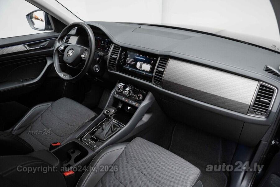Синий Шкода Kodiaq 2023 в Таллин, объемом двигателя 2.00 л и пробегом 135 тыс. км за 26450 €, фото 9 на AUTOMOTO.COM.LV