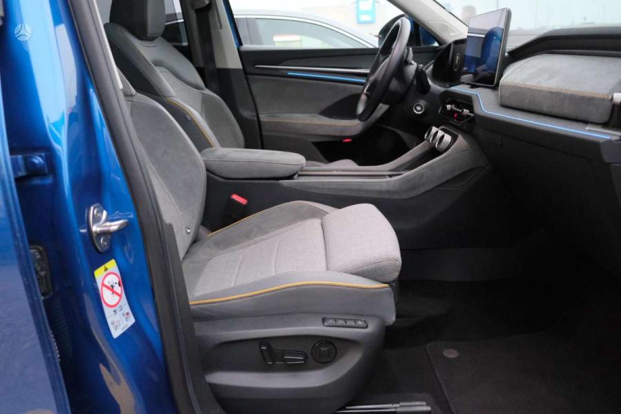 Blue Skoda Kodiaq 2024 in Vilnius, with an engine capacity of 1.97 L and mileage of 42 thousand km for 43900 €, photo 11 on AUTOMOTO.COM.LV