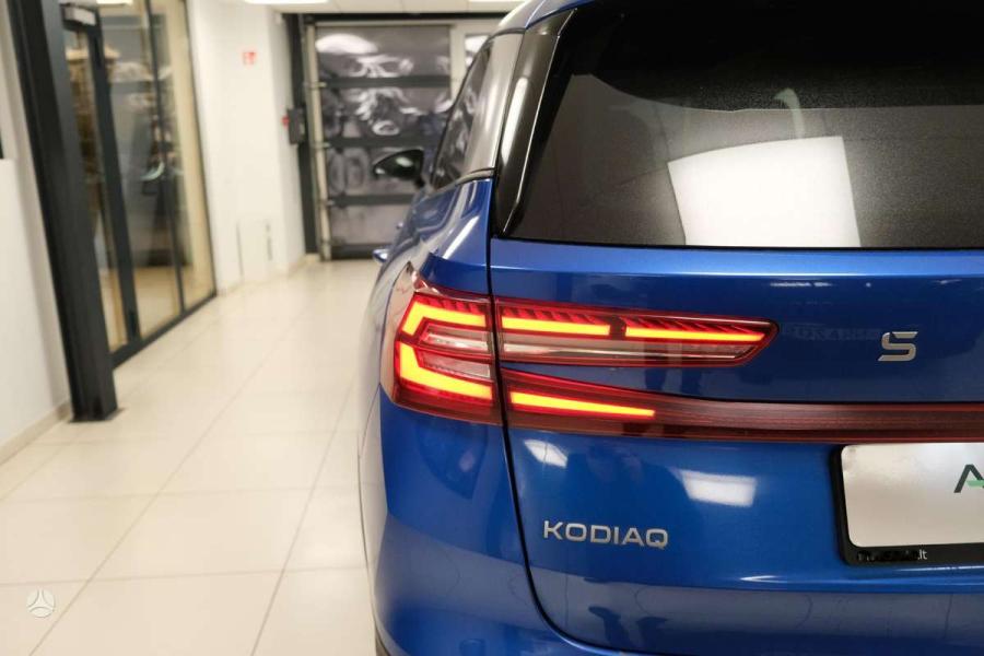 Blue Skoda Kodiaq 2024 in Vilnius, with an engine capacity of 1.97 L and mileage of 42 thousand km for 43900 €, photo 38 on AUTOMOTO.COM.LV