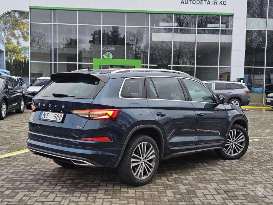 Blue Skoda Kodiaq 2024 in Alytus, with an engine capacity of 1.98 L and mileage of 20 thousand km for 34990 €, photo 3 on AUTOMOTO.COM.LV