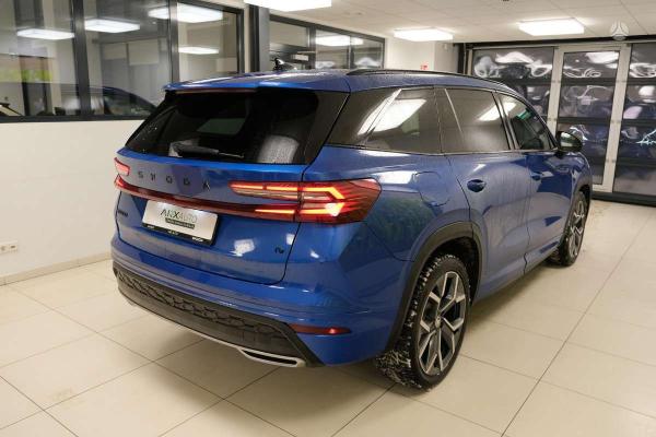Blue Skoda Kodiaq 2024 in Vilnius, with an engine capacity of 1.50 L and mileage of 14 thousand km for 43300 €, photo 2 on AUTOMOTO.COM.LV