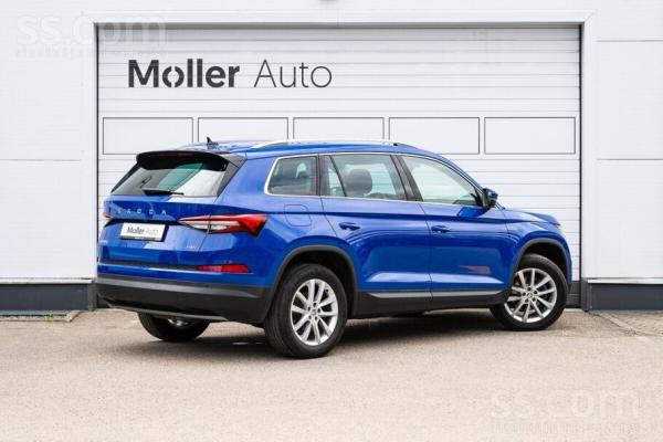 Blue Skoda Kodiaq 2024 in Riga, with an engine capacity of 2.00 L and mileage of 127 thousand km for 28950 €, photo 3 on AUTOMOTO.COM.LV