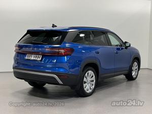 Zils Skoda Kodiaq 2024 Tallina, ar dzinēja tilpumu 2.00 L un nobraukumu 36 tūkst. km par 39900 €, foto 3 vietnē AUTOMOTO.COM.LV