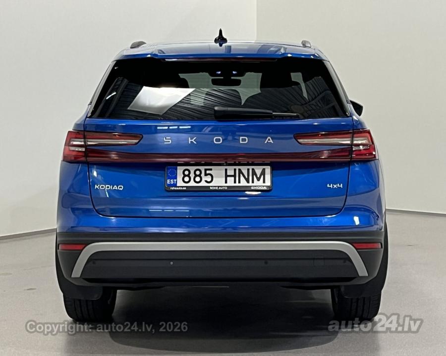 Zils Skoda Kodiaq 2024 Tallina, ar dzinēja tilpumu 2.00 L un nobraukumu 36 tūkst. km par 39900 €, foto 18 vietnē AUTOMOTO.COM.LV