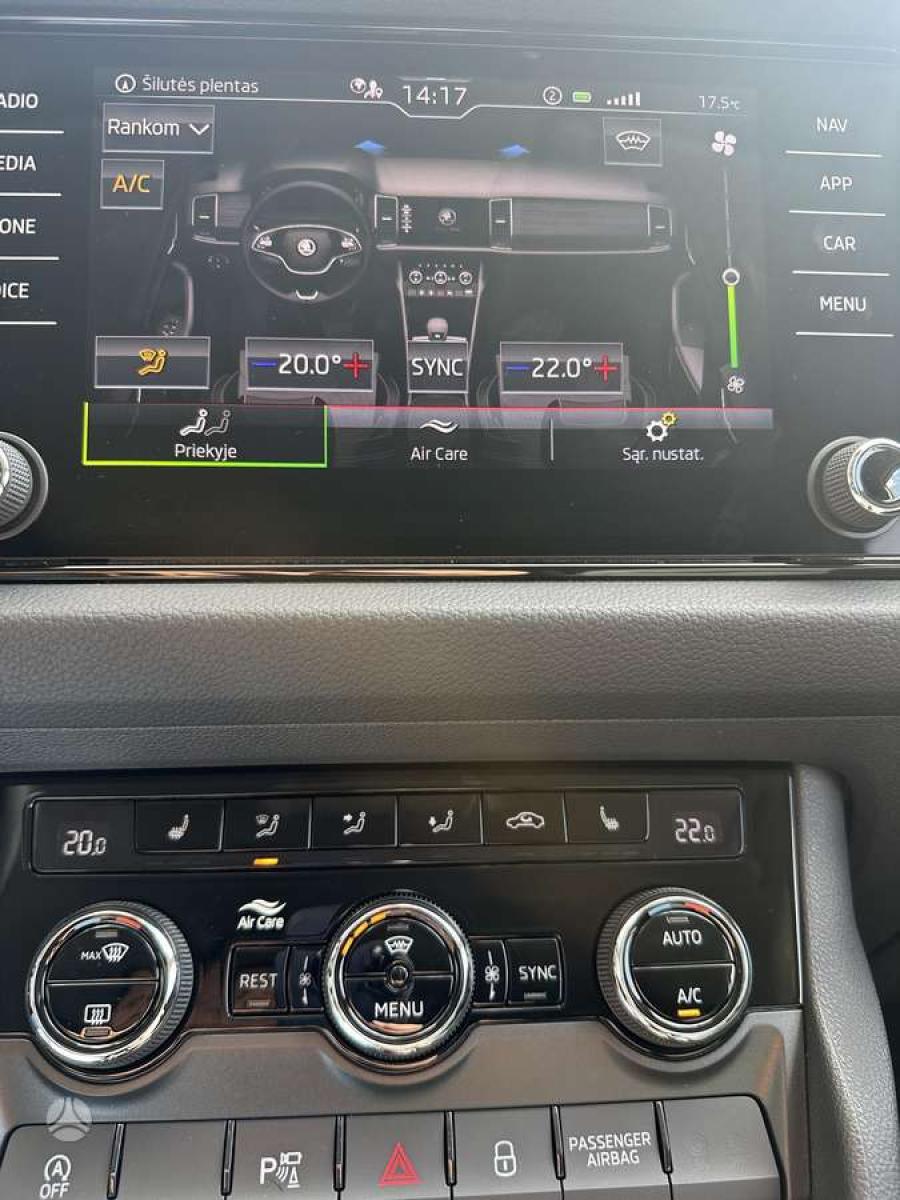 Zils Skoda Kodiaq 2024 Klaipėda, ar dzinēja tilpumu 1.97 L un nobraukumu 42 tūkst. km par 36800 €, foto 44 vietnē AUTOMOTO.COM.LV