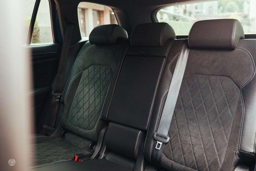 Синий Шкода Kodiaq 2024 в Вильнюс, объемом двигателя 1.98 л и пробегом 49 тыс. км за 34600 €, фото 40 на AUTOMOTO.COM.LV