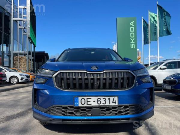 Zils Skoda Kodiaq 2025 Rīga, ar dzinēja tilpumu 1.50 L un nobraukumu 27 tūkst. km par 30900 €, foto 2 vietnē AUTOMOTO.COM.LV