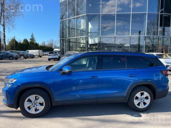 Zils Skoda Kodiaq 2025 Rīga, ar dzinēja tilpumu 1.50 L un nobraukumu 27 tūkst. km par 30900 €, foto 3 vietnē AUTOMOTO.COM.LV