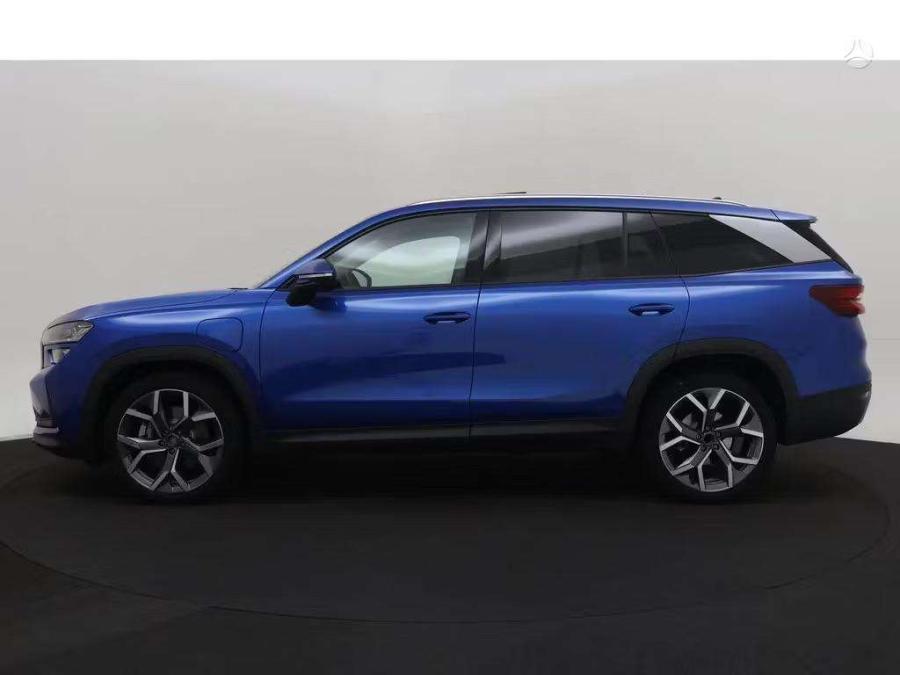 Zils Skoda Kodiaq 2025 Viļņa, ar dzinēja tilpumu 1.50 L un nobraukumu 40 tūkst. km par 44000 €, foto 3 vietnē AUTOMOTO.COM.LV