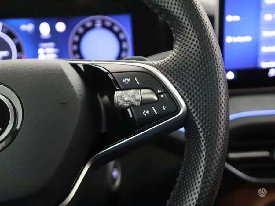 Zils Skoda Kodiaq 2025 Viļņa, ar dzinēja tilpumu 1.50 L un nobraukumu 40 tūkst. km par 44000 €, foto 15 vietnē AUTOMOTO.COM.LV