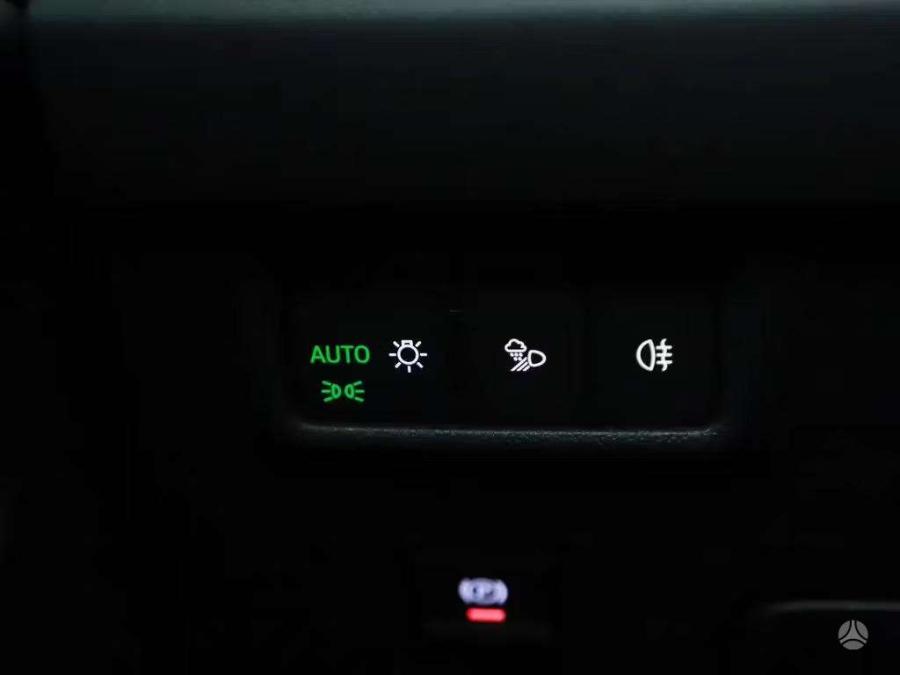 Zils Skoda Kodiaq 2025 Viļņa, ar dzinēja tilpumu 1.50 L un nobraukumu 40 tūkst. km par 44000 €, foto 19 vietnē AUTOMOTO.COM.LV
