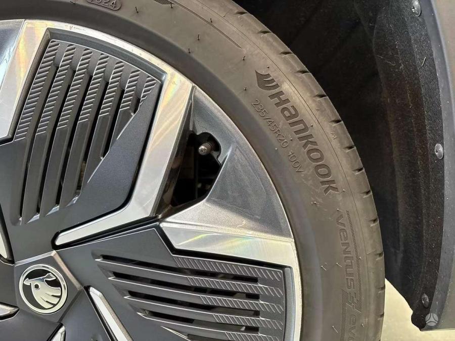 Zils Skoda Kodiaq 2025 Viļņa, ar dzinēja tilpumu 1.50 L un nobraukumu 40 tūkst. km par 44000 €, foto 25 vietnē AUTOMOTO.COM.LV