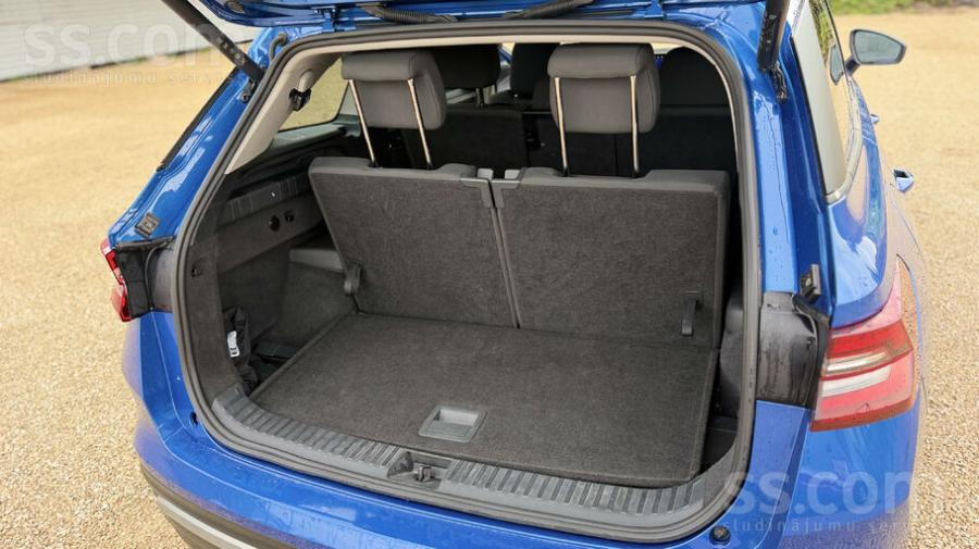 Синий Шкода Kodiaq 2025 в Рига, объемом двигателя 2.00 л и пробегом 51 тыс. км за 33200 €, фото 15 на AUTOMOTO.COM.LV